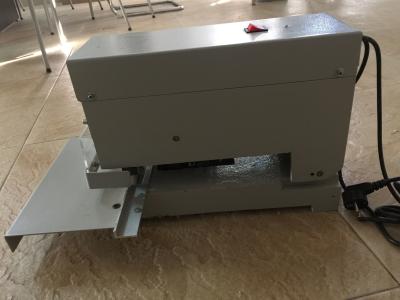 Cina Attrezzatura di fissaggio della sella dell'ufficio elettrico resistente delle cucitrici meccaniche 150 strati in vendita