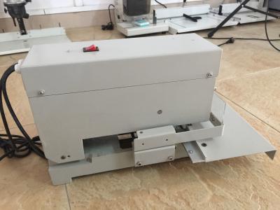 Cina di 110v 60hz/220v 50hz grande di funzionamento della cucitrice meccanica elettrica del libretto della Tabella operazione facilmente in vendita