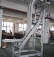 China Aluminum Modular Flexible Elevating Bottle Conveyor 90mm Pitch Chain System for sale