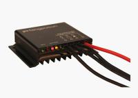 China Automatic 10 Amp PWM Solar Charge Controller with 12V/24V Auto-Detection and IP68 Protection for sale