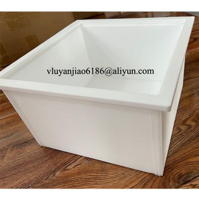 China Tanques de almacenamiento químico rectangulares soldados de PTFE en venta