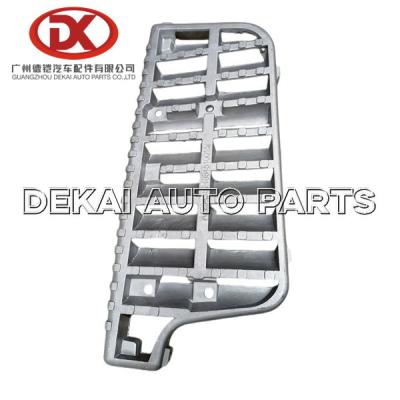 Cina 10PE1 Auto Truck Parts 6WF1 1534141810 1-53414181-0 Step Plate Isuzu in vendita