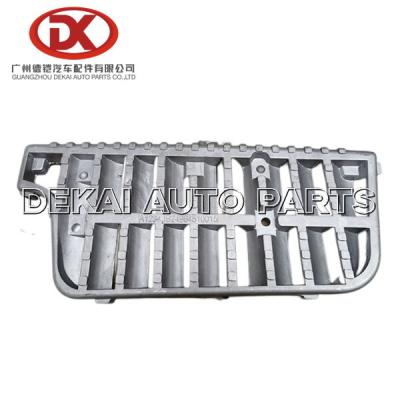 Cina 10PE1 Auto Truck Parts 6WF1 1534141810 1-53414181-0 Step Plate Isuzu in vendita