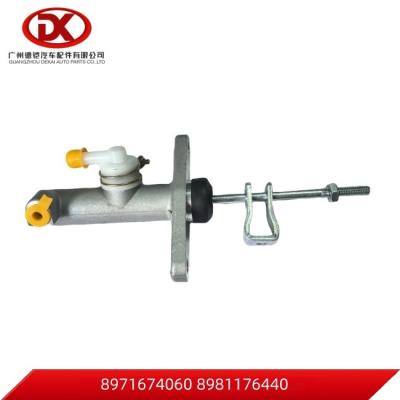 Cina 8981176440 8971674060 8 97167406 0 Clutch Master Cylinder 4JB1 ISUZU in vendita