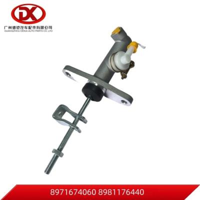 Cina 8981176440 8971674060 8 97167406 0 Clutch Master Cylinder 4JB1 ISUZU in vendita