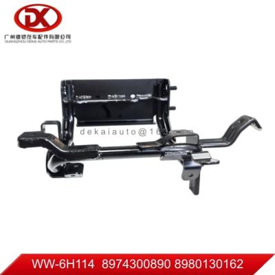 China 8974300890 8980130162  Headlight bracket right ISUZU CXZ360/6UZ1-TCS for sale