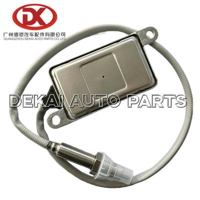 Cina Sensore dell'ossido 8-98302394-0 5WK97206A di ISUZU Nox Sensor 8983023940 in vendita