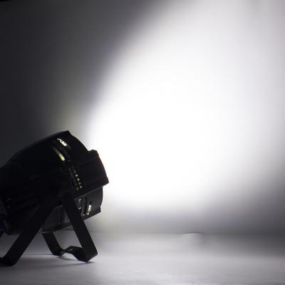 Cina 4in1 18 ha condotto lo zoom leggero par 18x12W DMX di parità 2 RGBW di attività per la luce di effetto di nozze del teatro di Antivari in vendita