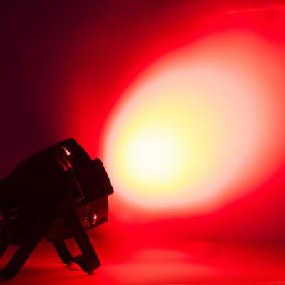 Cina 4in1 18 ha condotto lo zoom leggero par 18x12W DMX di parità 2 RGBW di attività per la luce di effetto di nozze del teatro di Antivari in vendita