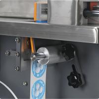 China 200W Automatic Labeling Machine Anti Tamper Corner Labeling Machine Portable for sale