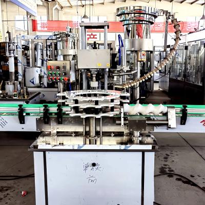 China 1KW Automatic Corking Machine 220V / 380V Automatic Bottle Capping Machine For Spirits for sale