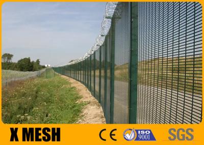 China abertura Mesh Fencing revestido pó de Mesh Fencing 76.2x12.7mm do metal do fio de 4mm à venda