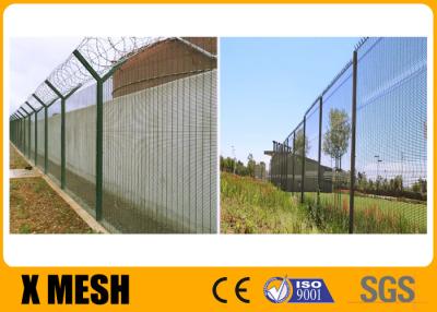 China Metall-Mesh Fencing Black Color For-Bahnfelder der hohen Sicherheits-50mmx150mm zu verkaufen