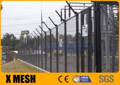China Metall-Mesh Fencing Black Color For-Bahnfelder der hohen Sicherheits-50mmx150mm zu verkaufen