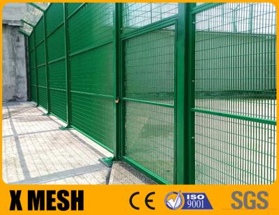 Cina Recinzione della prigione rivestita di polvere verde con braccio Y superiore e filo di concerto per campi di alta sicurezza in vendita