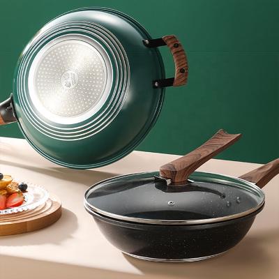 Cina Non wok Pan With Comfortable Wooden Handle della cucina del bastone in vendita