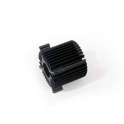 Cina Lavorare di CNC del radiatore del chip della precisione della lega di alluminio che lavora laser a macchina che taglia elaborando i prodotti in vendita