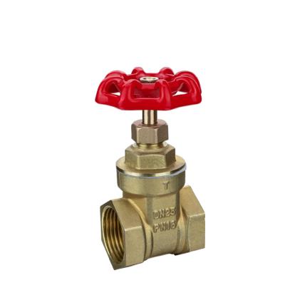 中国 Dn15 Dn80イタリアのゲートのめねじ水シールのゲート弁の赤いハンドルの真鍮のゲート弁 販売のため