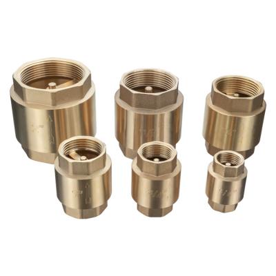 Cina Valvola di non ritorno femmina unidirezionale in ottone DN15 20MM Valvola di ritegno a molla in ottone forgiato in vendita