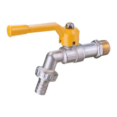 Cina Rubinetto in ottone standard con manico in ferro giallo Ugello pesante per serbatoio IBC Dimensioni 1/2 