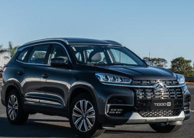 China Tiggo 8 Chery Auto 5 Seat 2024 Dual Clutch Midsize SUV Smart Key Sedans With Panoramic Sunroof for sale