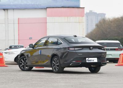 Cina 2024 ODM High Speed Sport Chang An EV Changan Yida Auto 125Kw 260Nm 170Ps Auto a benzina in vendita