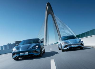 Cina Tecnologia Fabbrica Sport Automatico BYD EV Car Seal DM-i 1.5T Benzina Carburante Puro Nuova Energia EV Nuova Auto in vendita