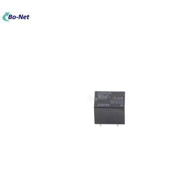 Cina (Realys originali di IC) G5LE-14-24VDC in vendita
