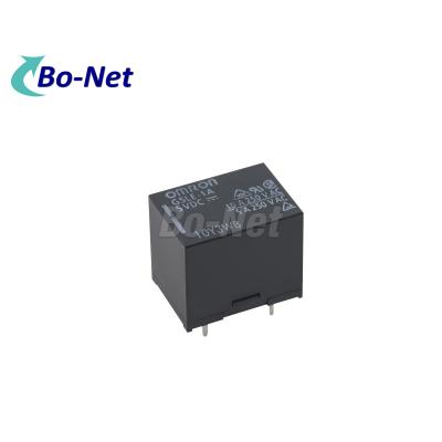 中国 元のG5LE-1A-5VDC Omronの元の新しい電磁石のリレーG5LE-1A-5VDC 販売のため