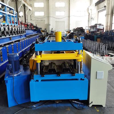 China Hydraulic Metal Deck Forming Machine 5.5KW For Construction for sale