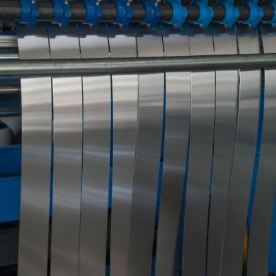 China Lojas de materiais de construção Linha de corte de aço de rolos de alumínio de alta rigidez com largura de corte de 500 a 1500 mm à venda