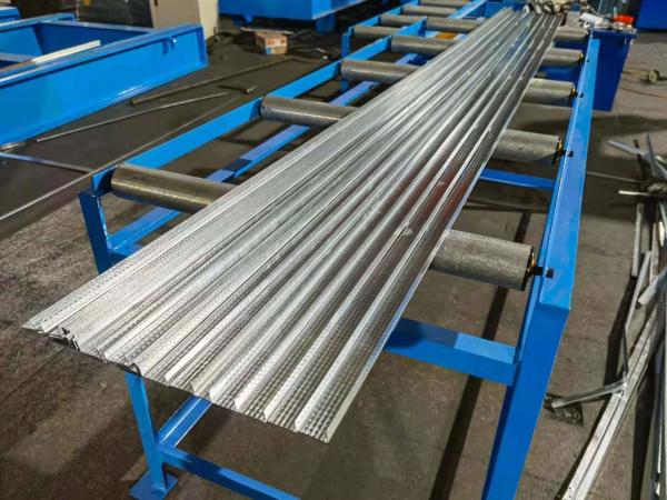 Quality Automatic Sheet Metal Roofing Machine For Steel Frame Purlin Production for sale