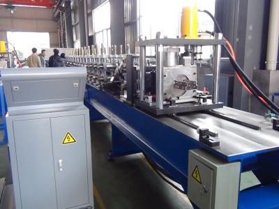 Cina Macchina per la formazione di rotoli a freddo per la fabbricazione di lamiere da tetto in metallo 220V in vendita