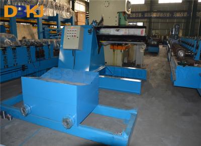 Cina Bobina semplice che fende linea, macchina di taglio della bobina dell'automobile Decoiler idraulico in vendita