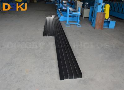 중국 기계를 형성하는 기계 리지 모자를 씌우는 목록을 만들기 속도를 형성하는 10-15 m/min로 지붕을 달기 판매용