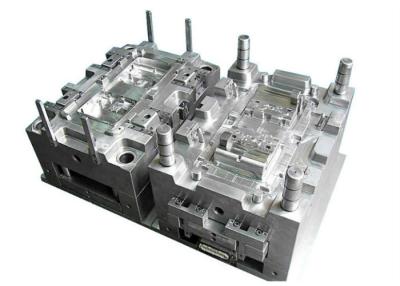 Cina stampaggio ad iniezione della cavità del metallo di tolleranza di 0.02mm multi in vendita