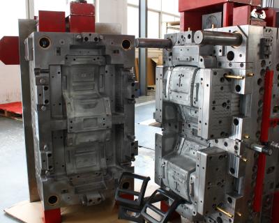 Cina Materiale di plastica dell'ABS dello stampaggio ad iniezione della parte di controllo centralizzato dell'automobile con la cavità 2 in vendita