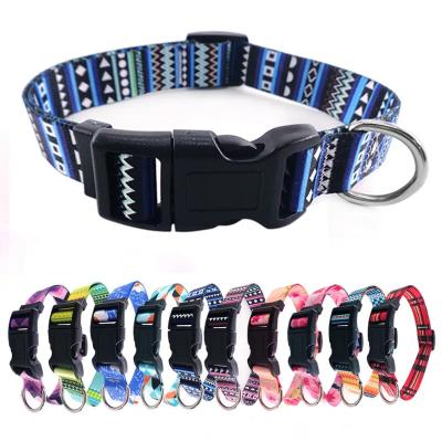 Cina Dog Collar Hot Sale Multi-pattern Folk Style Fashionable in vendita