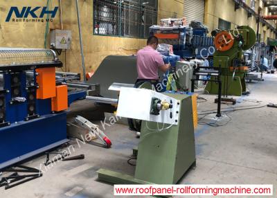 Cina La bobina d'acciaio leggera ha tagliato alla perforazione della macchina di lunghezza & a retrocedere la linea di produzione 1.0x100mm in vendita