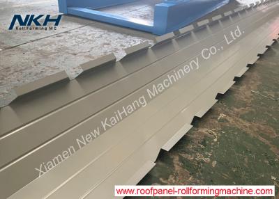 Cina Macchina per la formazione di rotoli a tappo di cresta completamente automatica con tacca CE certificata in vendita