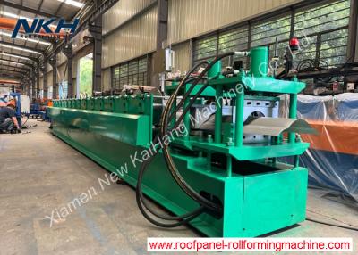 Cina Macchina per la formazione di rotoli a cappello di cresta completamente automatica con costole in cima in vendita