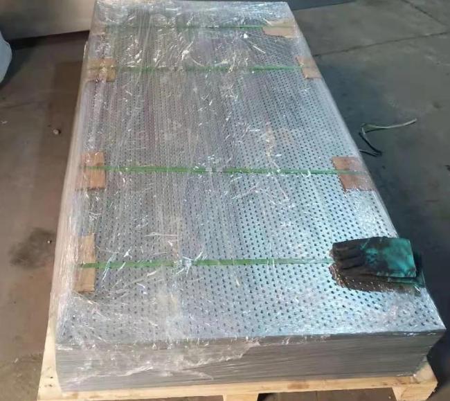 Q235 Decorative Mild Steel Metal Perforated Mesh Sheet with Various Hole