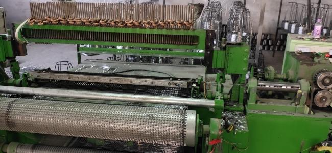 8 gauge galvanized welded Iron wire mesh 304 stainless steel welded wire mesh panels