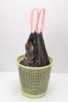 China Industrial Drawstring Trash Sack on Roll PE Garbage Bag 20L Custom for sale