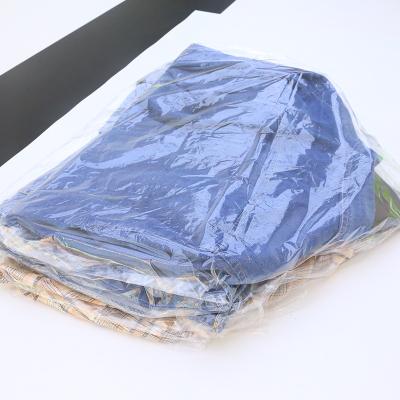 Cina Sacchetti di imballaggio di abbigliamento in plastica impermeabili al polvere per il deposito di abiti e vestiti OEM in vendita