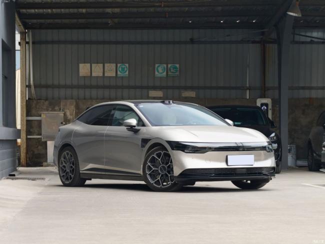New Car Sedan Electric Car EV Zeekr007 2024 4WD 75kwh+100wkwh battery