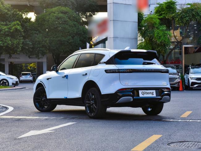 Voyah Electric Car Free 1.5t Ultra Long Endurance Smart Edition on Sale Range Extended EV Cars