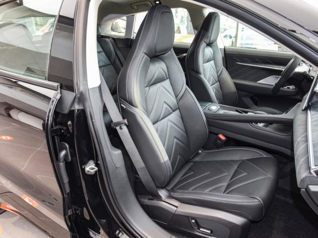 New Electric Vehicle Car EV Zeekr 001 (2023) We 5 Seats