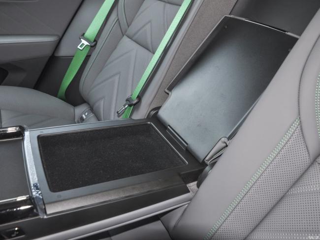 Hatchback New Car Electric Vehicle Electric Car EV Zeekr 001 (2023) We 100kwh