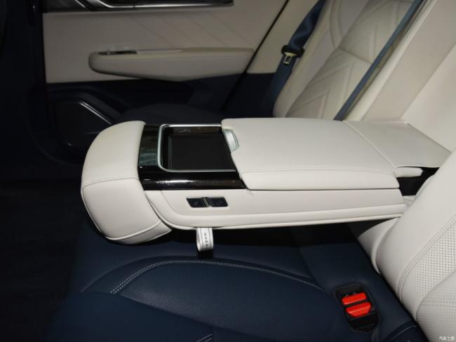 Hatchback New Car Electric Vehicle Electric Car EV Zeekr001 (2024) Me 100kwh